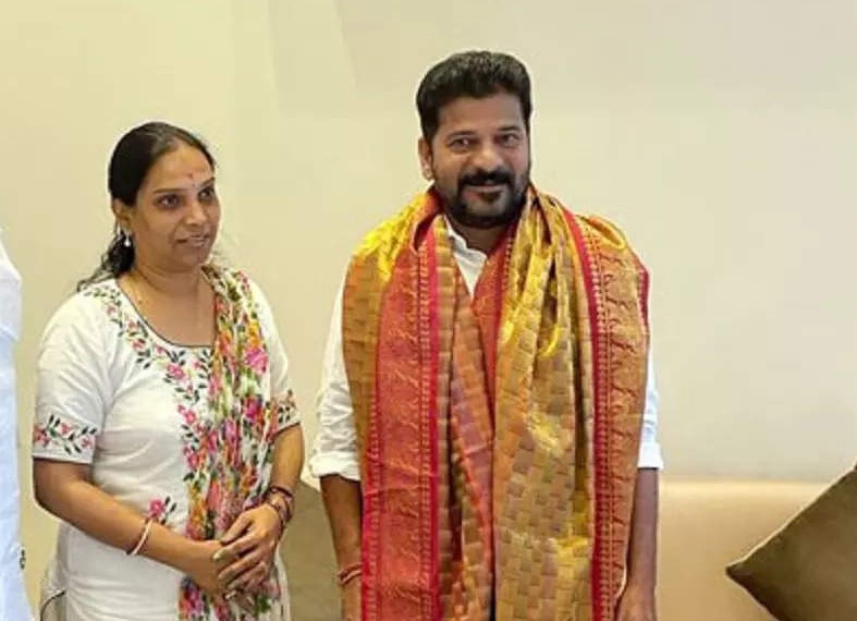Vijaya Reddy joins Congress: గ్రేటర్ హైదరాబాద్‌లో టీఆర్‌ఎస్‌కు బిగ్ ...