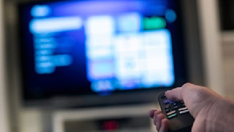 Maha Village: రాత్రి 7 గంటలకు ఆ ఊర్లో టీవీలు, సెల్‌ఫోన్లు బంద్.. ఆన్ ...