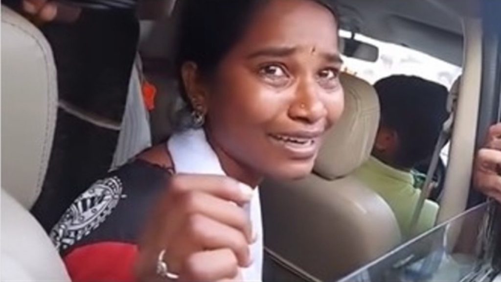 Barrelakka Crying Video: తమ్ముడిపై దాడి, భోరున విలపించిన బర్రెలక్క ...
