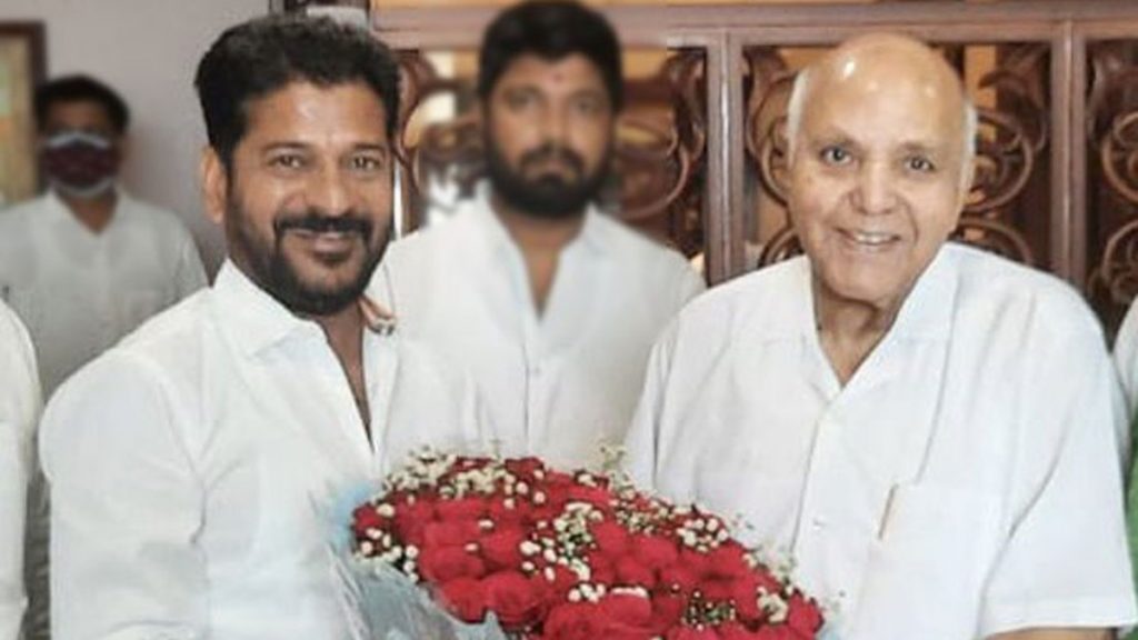 Ramoji Rao Last Rites: ప్రభుత్వ అధికారిక లాంఛనాలతో రామోజీరావు ...